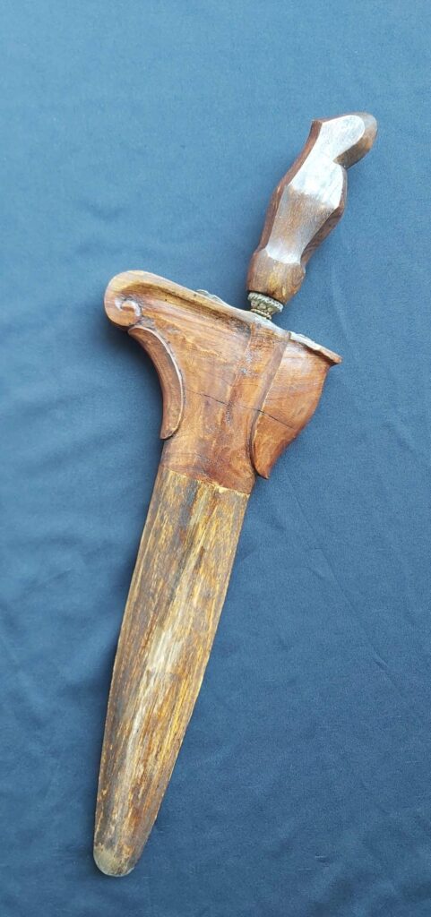 Keris Bethok, tame and control aggressive energies or spirits